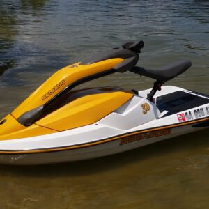 The 1997-1999 Yamaha GP1200 Waverunner Review And Specs: A Legendary ...