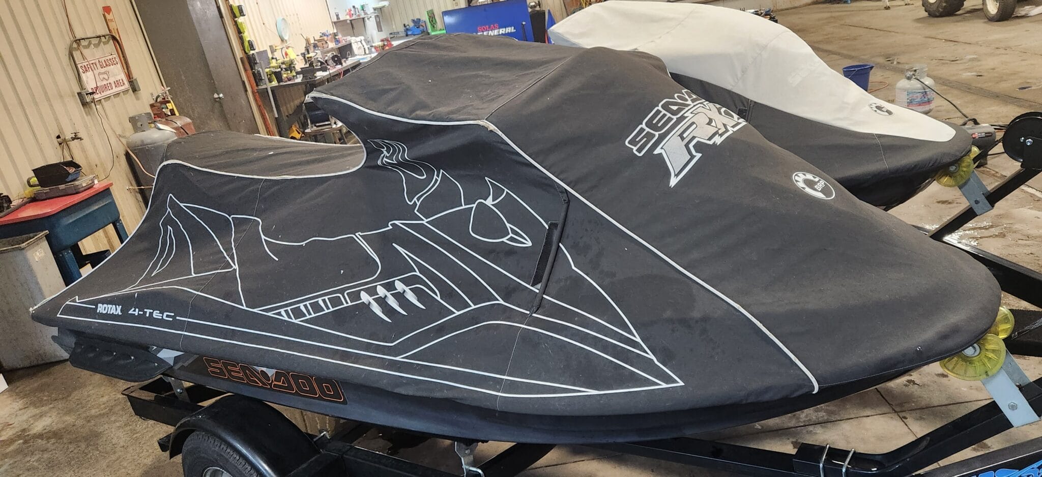 Supreme Power Revealed: The Unforgettable 2009 Seadoo RXT-X 255 Specs ...